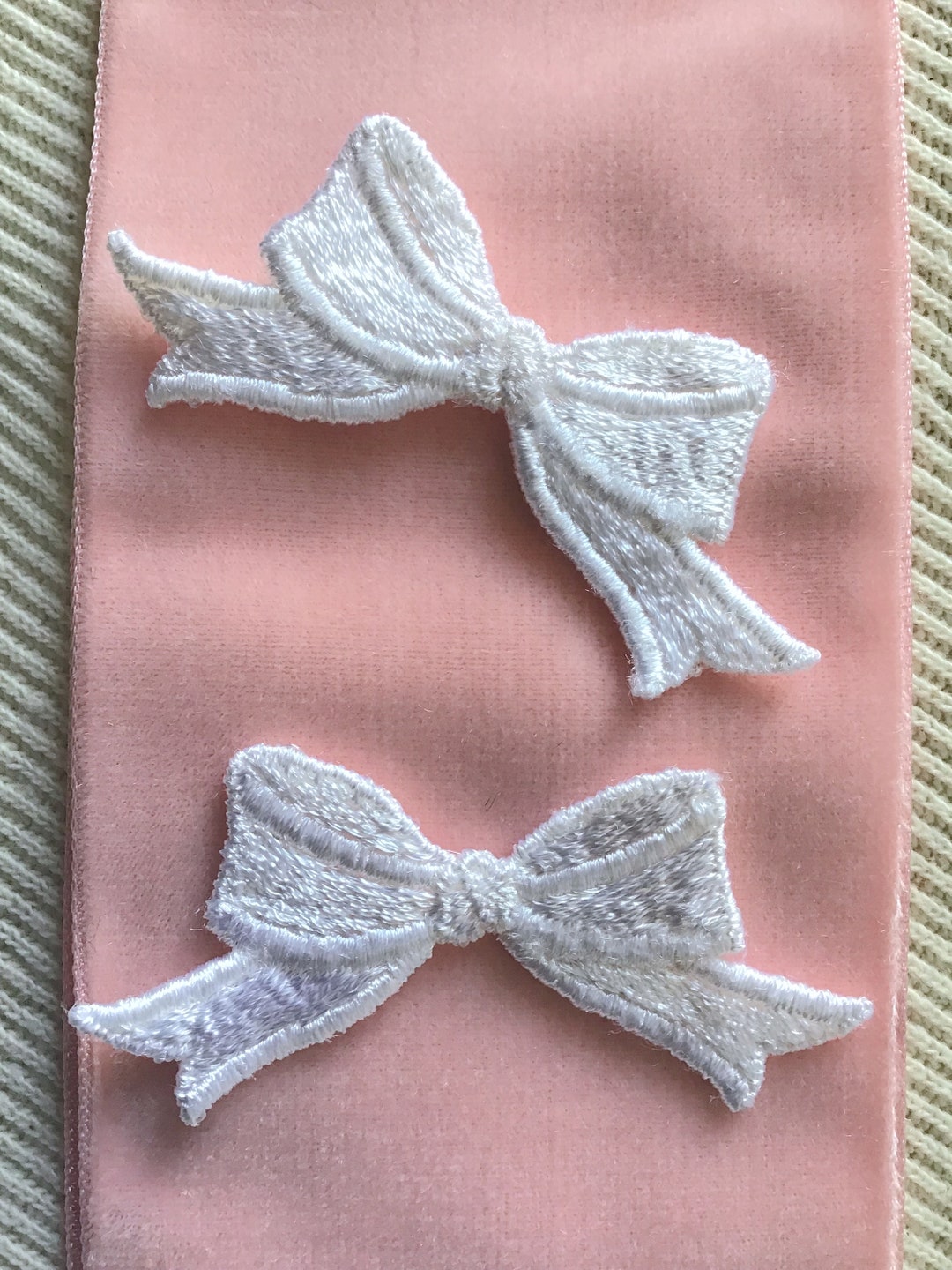 VINTAGE Embroidered PINK Bow Decorative Patch Applique, Cute Embroidery ...