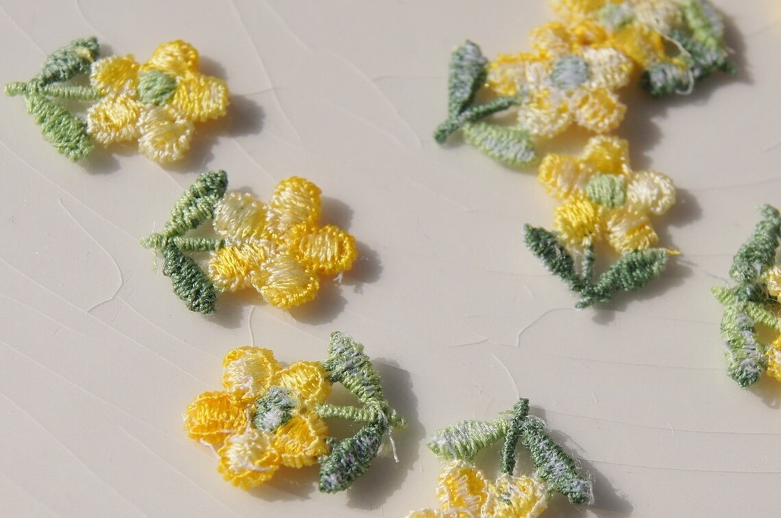 Vintage Yellow Flower Embroidered Applique, Vintage Embroidery Sew on ...