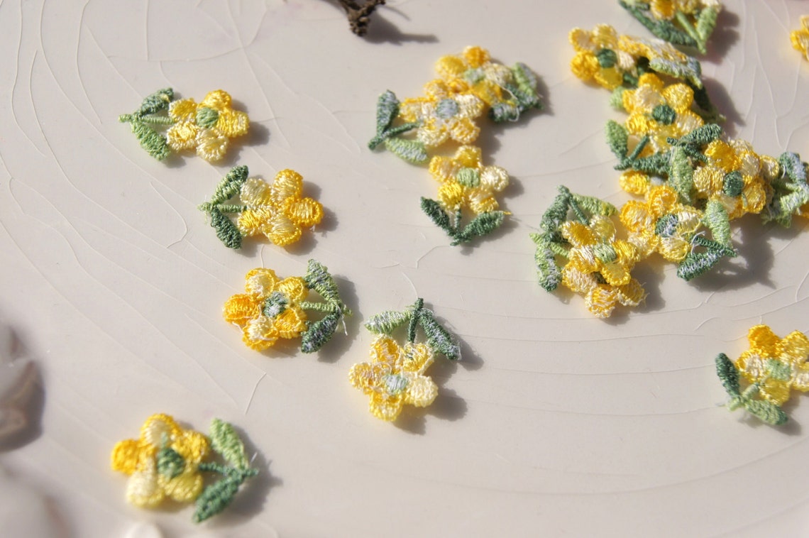 Vintage Yellow Flower Embroidered Applique, Vintage Embroidery Sew on ...