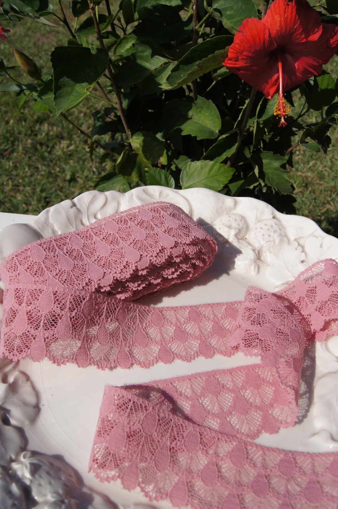 Vintage Raindrops Lace Trim 2-1/4" Wide Mauve Pink Lace Trim by the ...