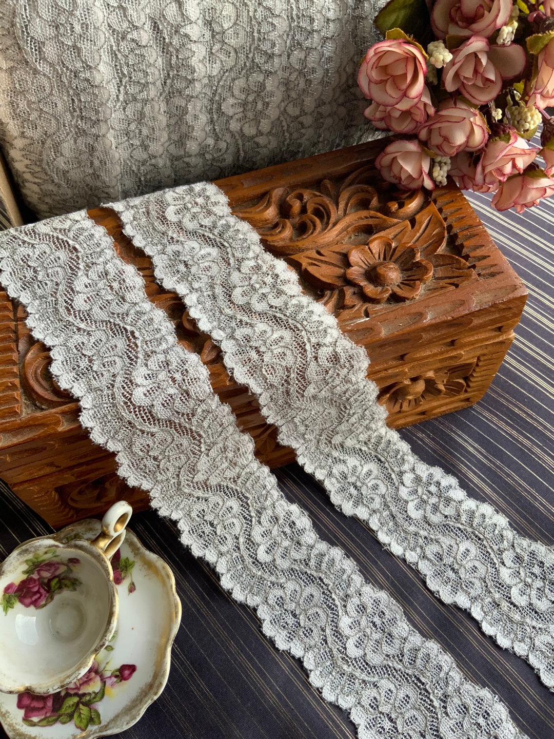 VINTAGE Stretch Floral Soft Lace Trim 1-3/4" Taupe/off-white Scalloped ...