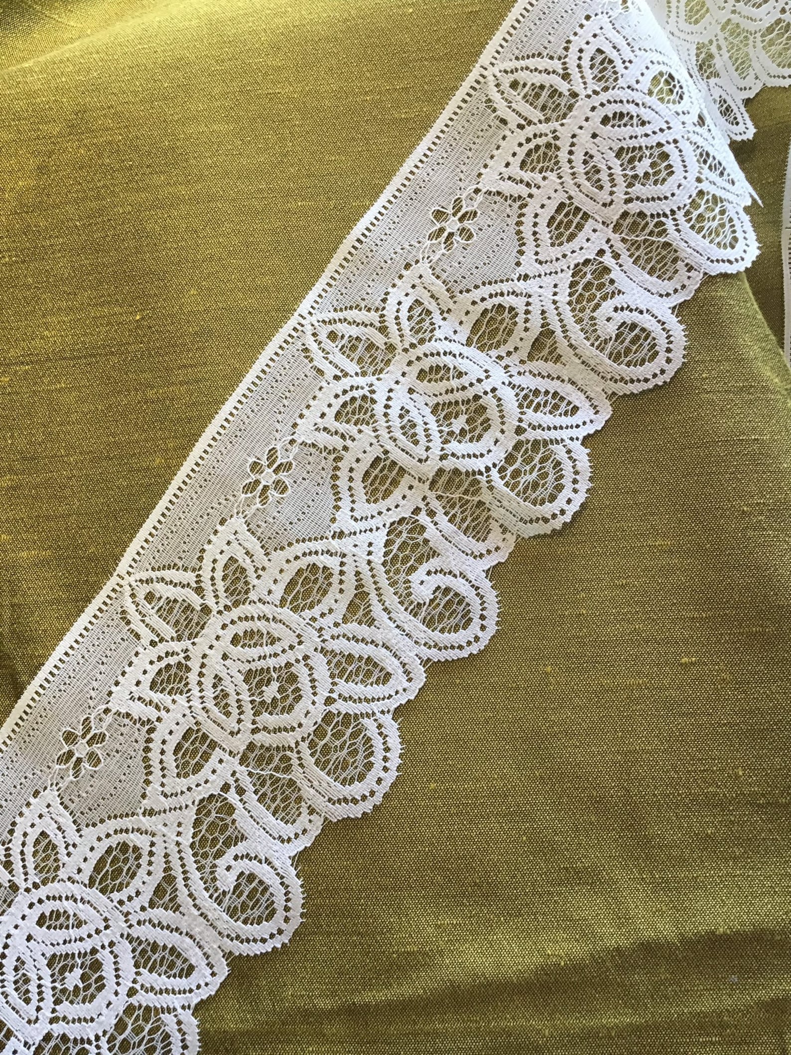 2-3/8 wide BIG FLOWER EDGING Lace by the Yard or by Roll | Etsy