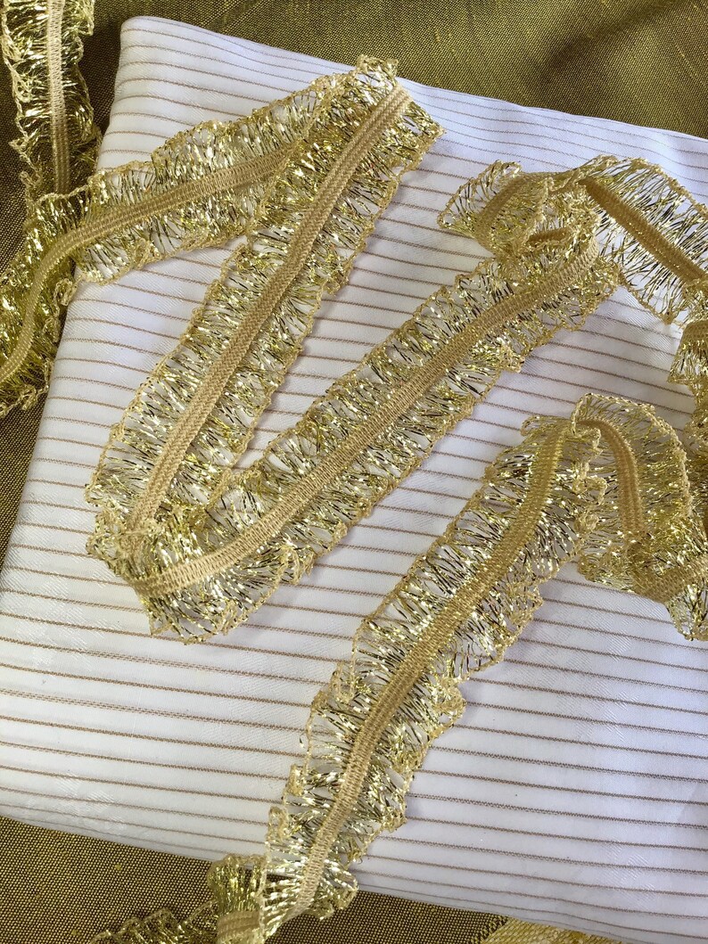 6FT Wrights GOLD METALLIC STRETCH Trim 1" Wide Soft Hand Sparkling Gold ...