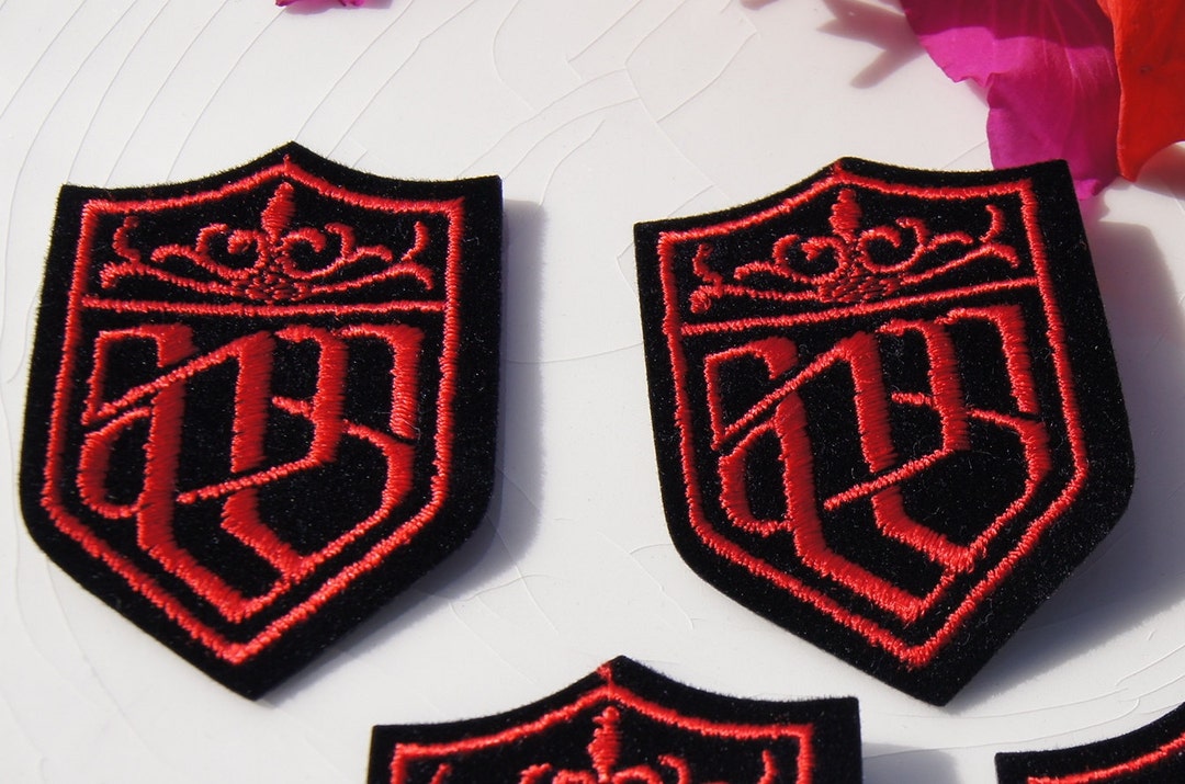 Iron on Embroidery Shield Vintage Applique Patches, Red Embroidery on ...