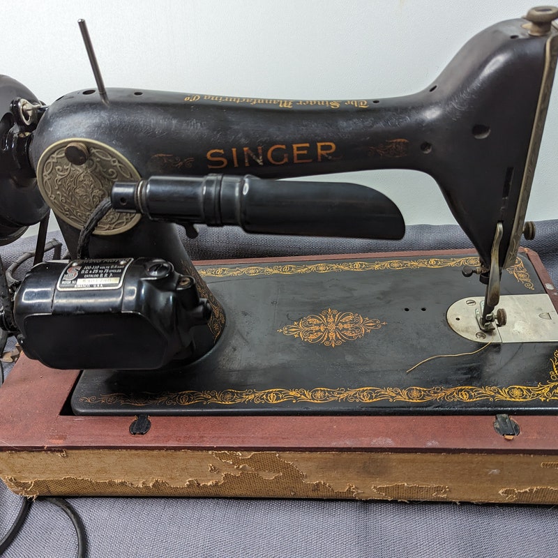 Antique Singer Pedal Sewing Machines - Etsy