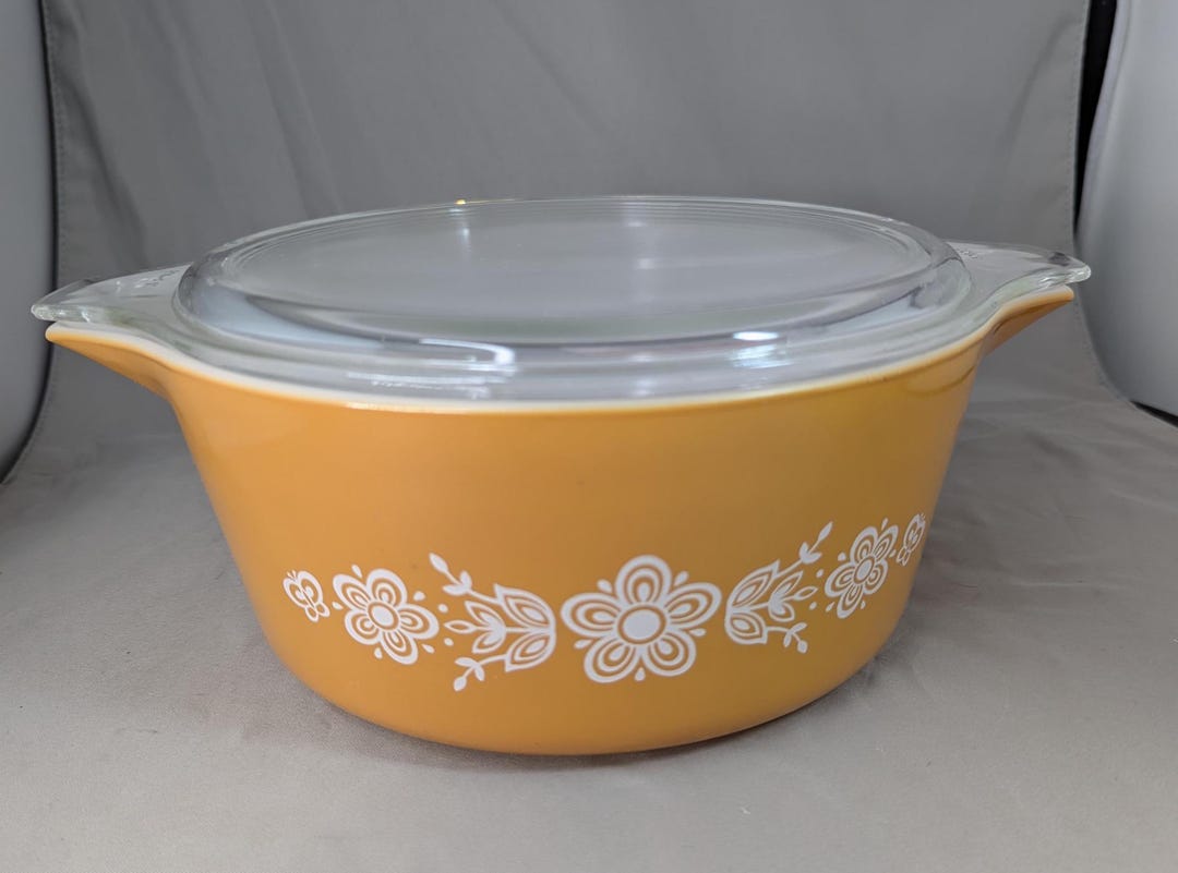 Vintage Pyrex Butterfly Gold Casserole With Lid 2.5 Quart 475-B - Etsy