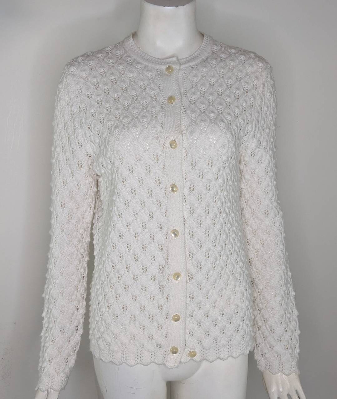 Vintage 60s White Knit Cardigan: Globe Buttons, Scalloped Hem - Etsy