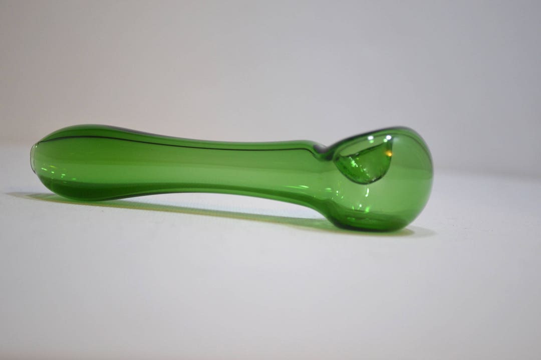 Glass Pipe, Green Spoon Pipe, Spoon Pipe, Green Pipes, Pipes, Smoking ...