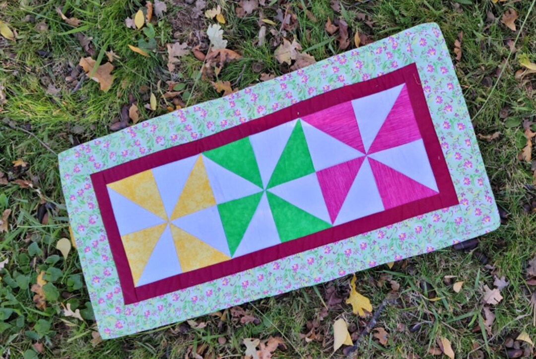 Pinwheel Tablerunner Pattern - Etsy