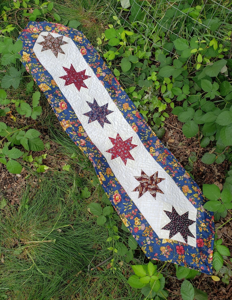 Becky's Star Table Runner Quilt Pattern | Etsy