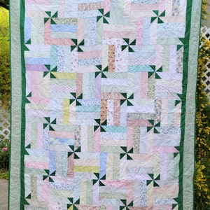 Floating Pinwheel Twin Quilt Pattern - Etsy