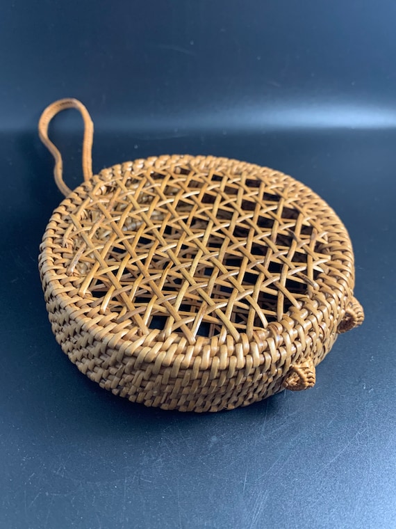 vintage handmade small rattan - Gem