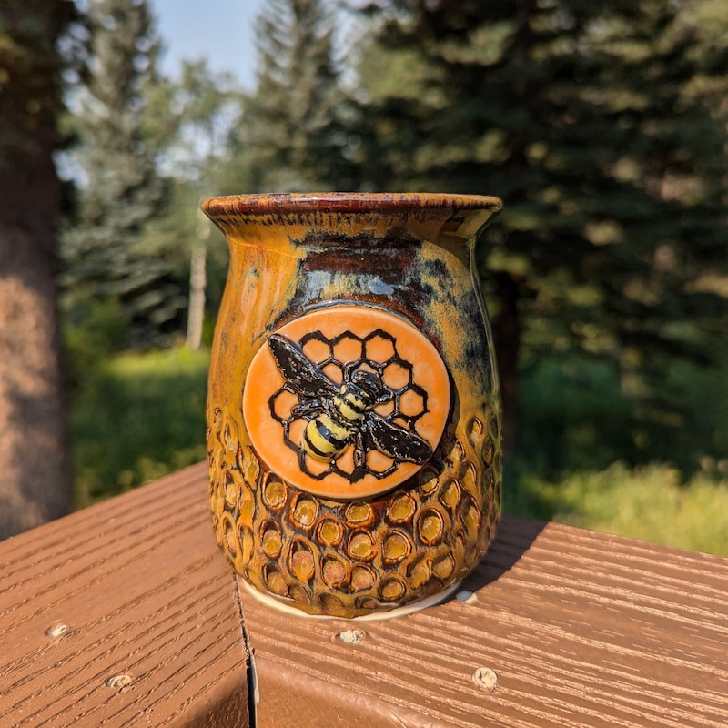 Queen Bee Pottery - Etsy