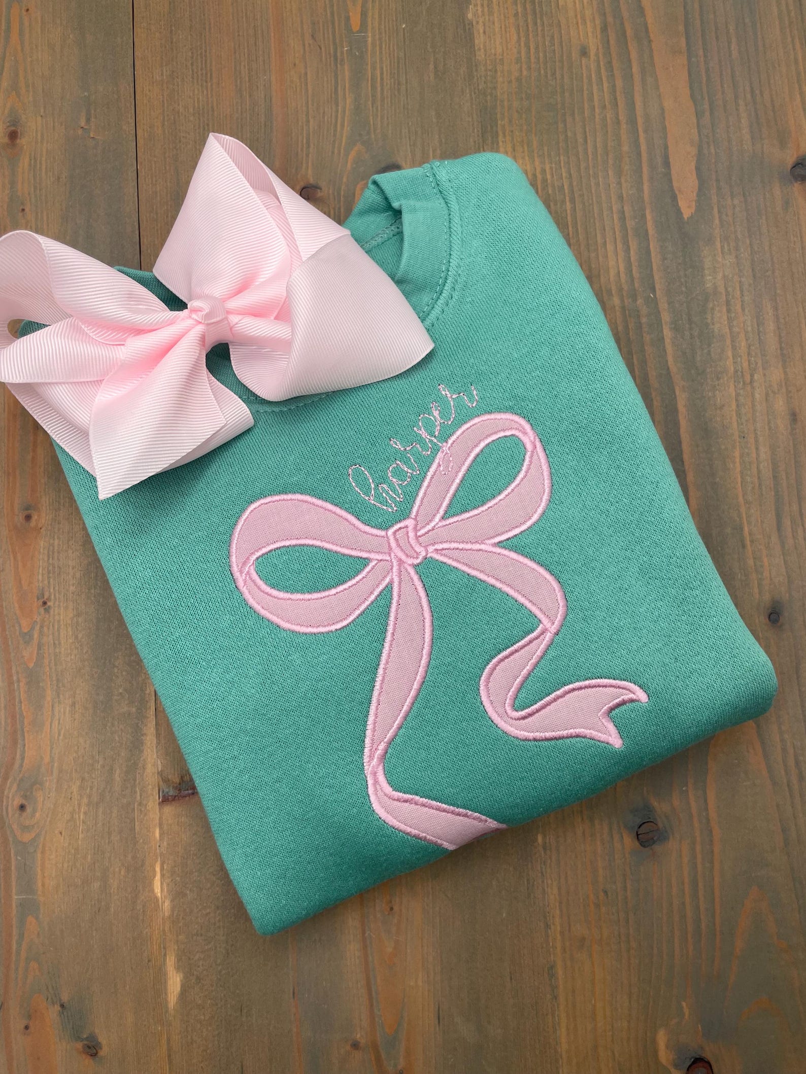 Girls Bow Sweatshirt, Embroidered Bow, Kids Crewneck, Girls Name Shirt ...