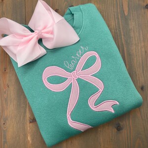Girls Bow Sweatshirt, Embroidered Bow, Kids Crewneck, Girls Name Shirt ...