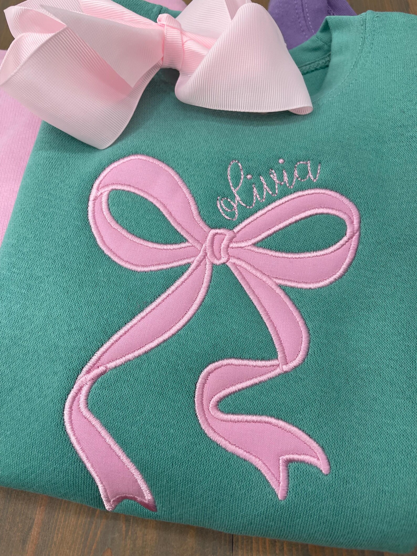 Girls Bow Sweatshirt, Embroidered Bow, Kids Crewneck, Girls Name Shirt ...