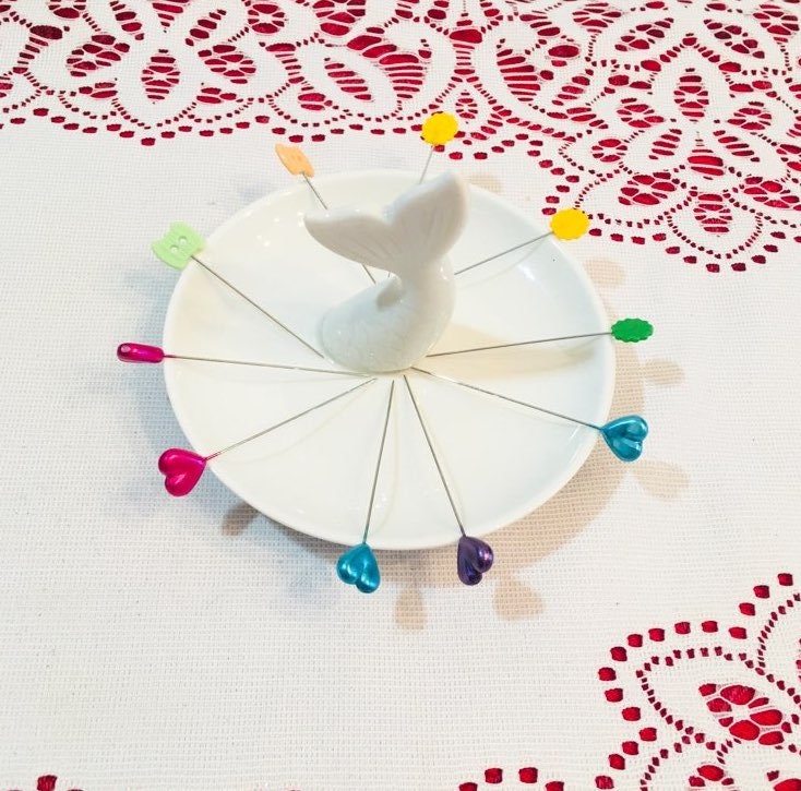 Magnetic Animal Trays: Stick-it-to-me Needle Pin Trays Ceramic Magnetic ...