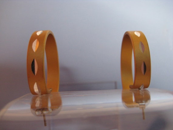 NOS Contempra Gold Tone Anodized Aluminum Hoops - Gem