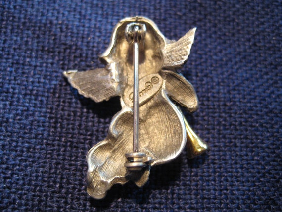 Daria Pewter Angel Pin - Gem
