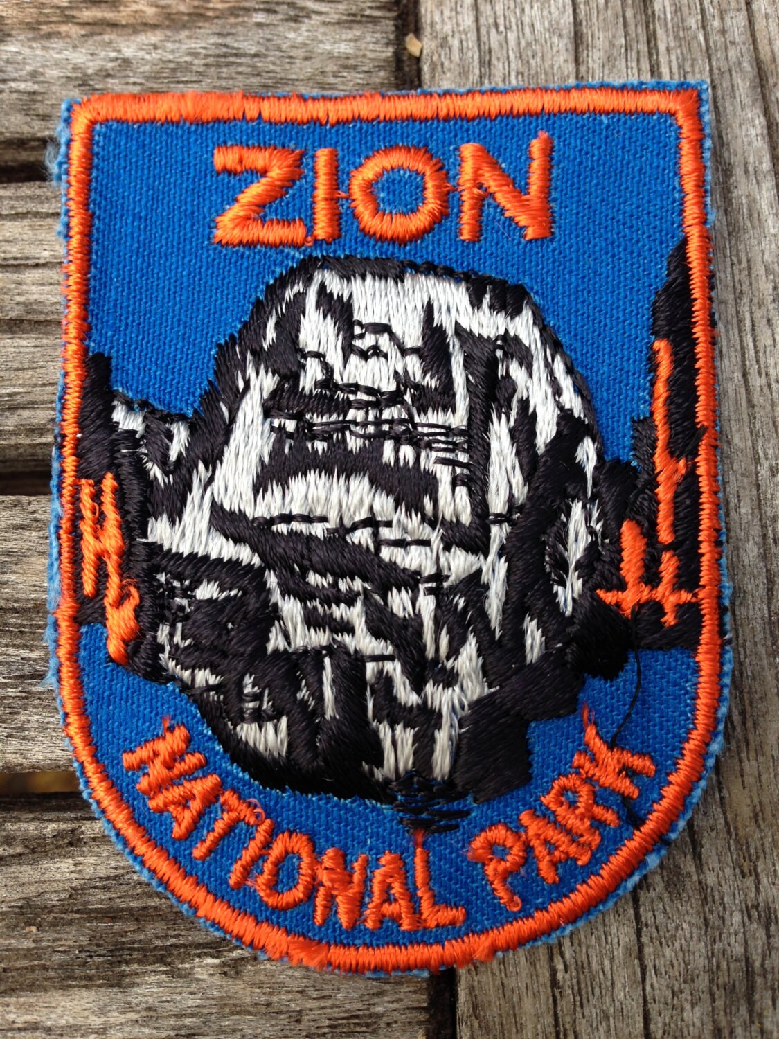 Zion National Park Vintage Travel Patch by Voyager - Etsy