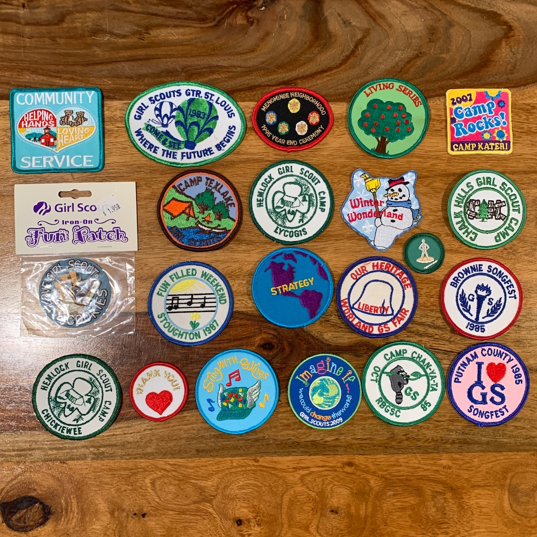 A Batch/lot of 20 Vintage Girls Scout Patches - Etsy