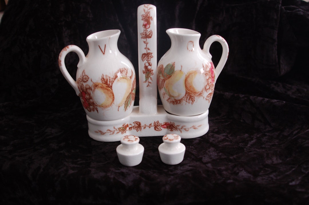 Fruits Arbor NASCO Oil and Vinegar Set - Etsy