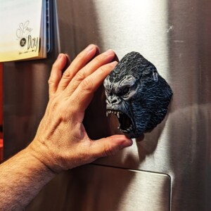 New King Kong Head 4 Inch 3D Refrigerator Magnet Custom Pro-paint Prop ...