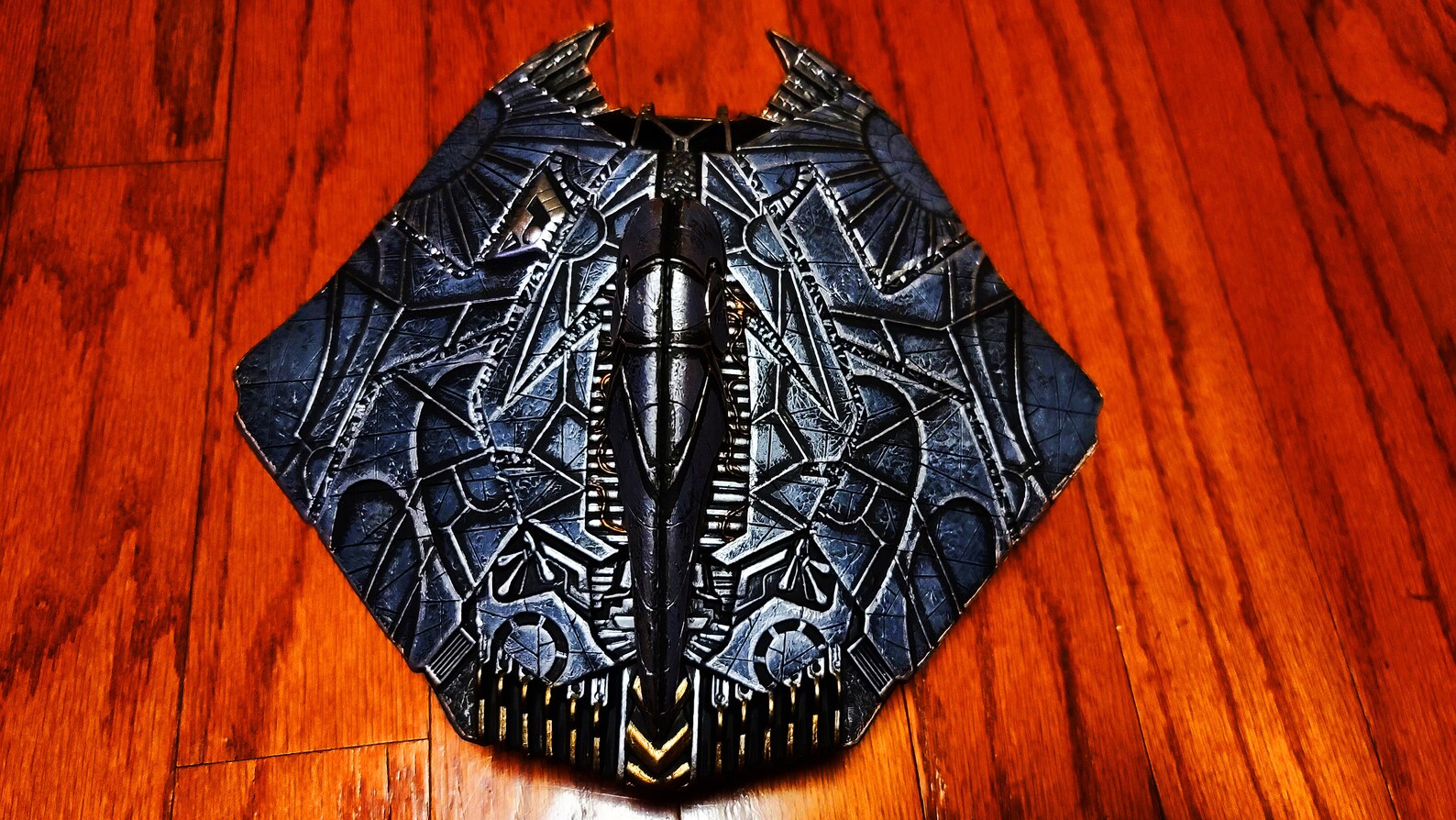 ID4 Custom Alien Attacker Ship W/landing Platform Pro-paint at - Etsy