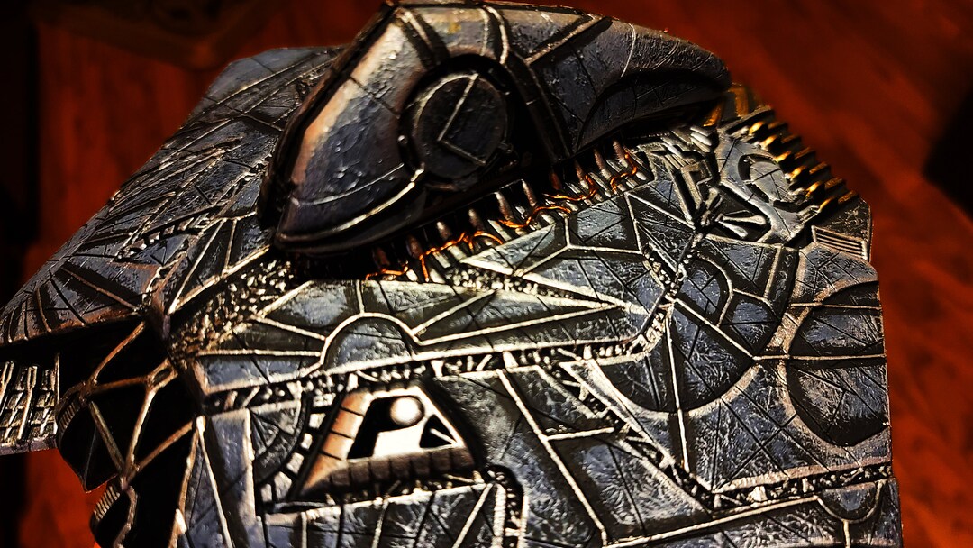 ID4 Custom Alien Attacker Ship W/landing Platform Pro-paint at - Etsy