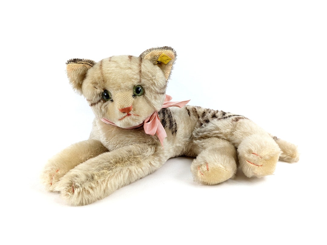 Steiff Cat Fiffy With Ids Largest 12 Inches Lying Tabby Vintage 1955 to ...