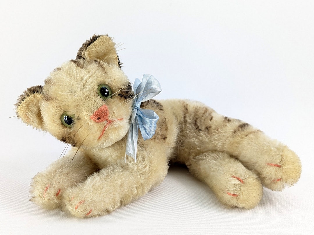 Steiff Cat Fiffy Lying Midi 7 Inches Tabby Swivel Head 1955 to 1962 ...