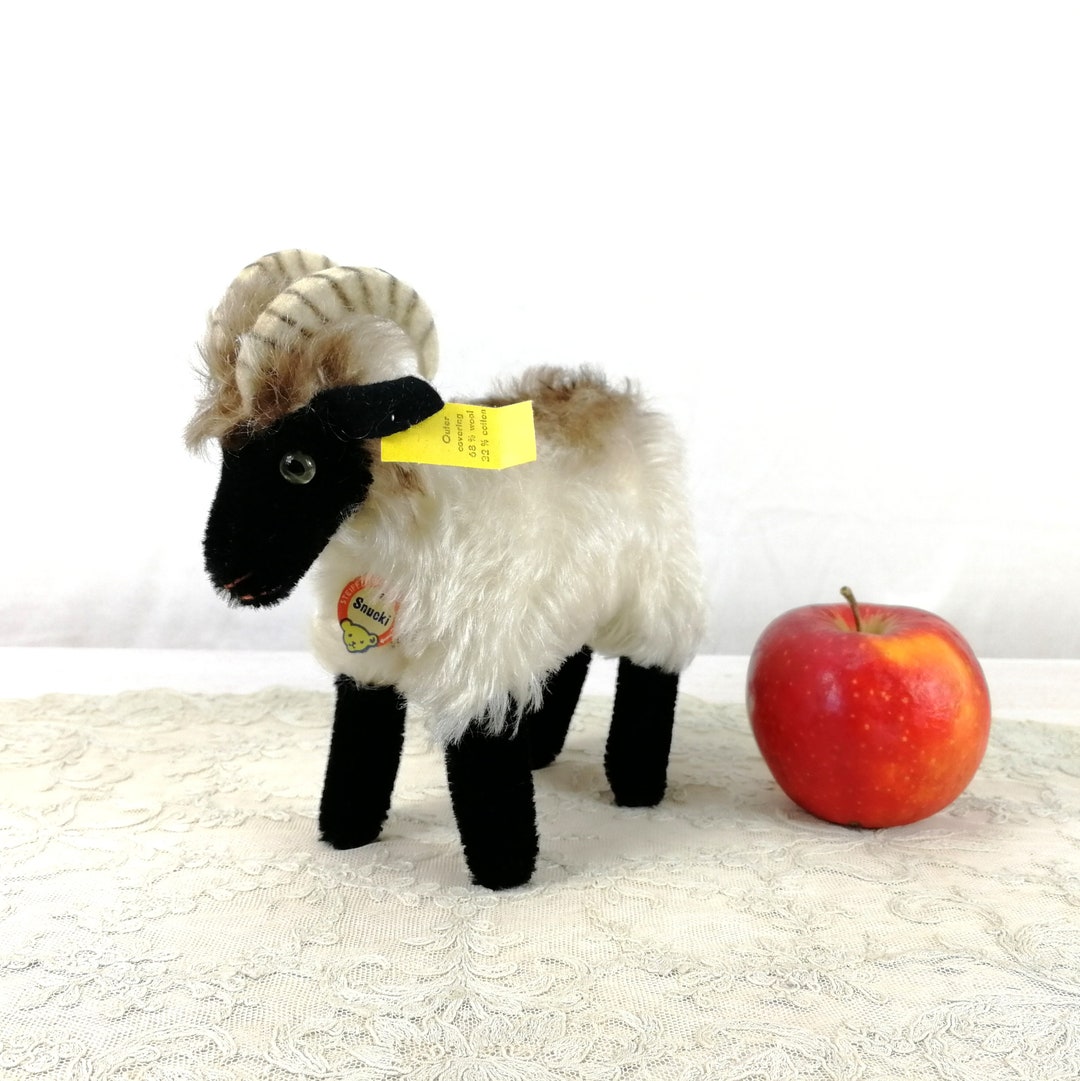 Steiff Mountain Sheep With All Ids 7 Inches Vintage 1959 to 1964 ...