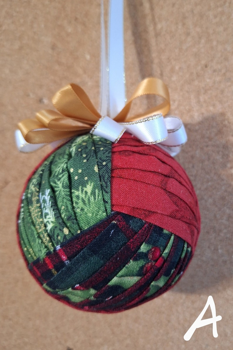 Trinity Knot Pattern "quilted" Christmas Ornaments - Reds, White/silver ...