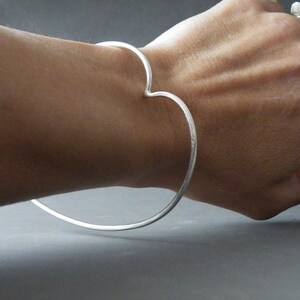 Sterling Silver Heart Bangle Minimalist Romantic Bangle Outlined Heart ...