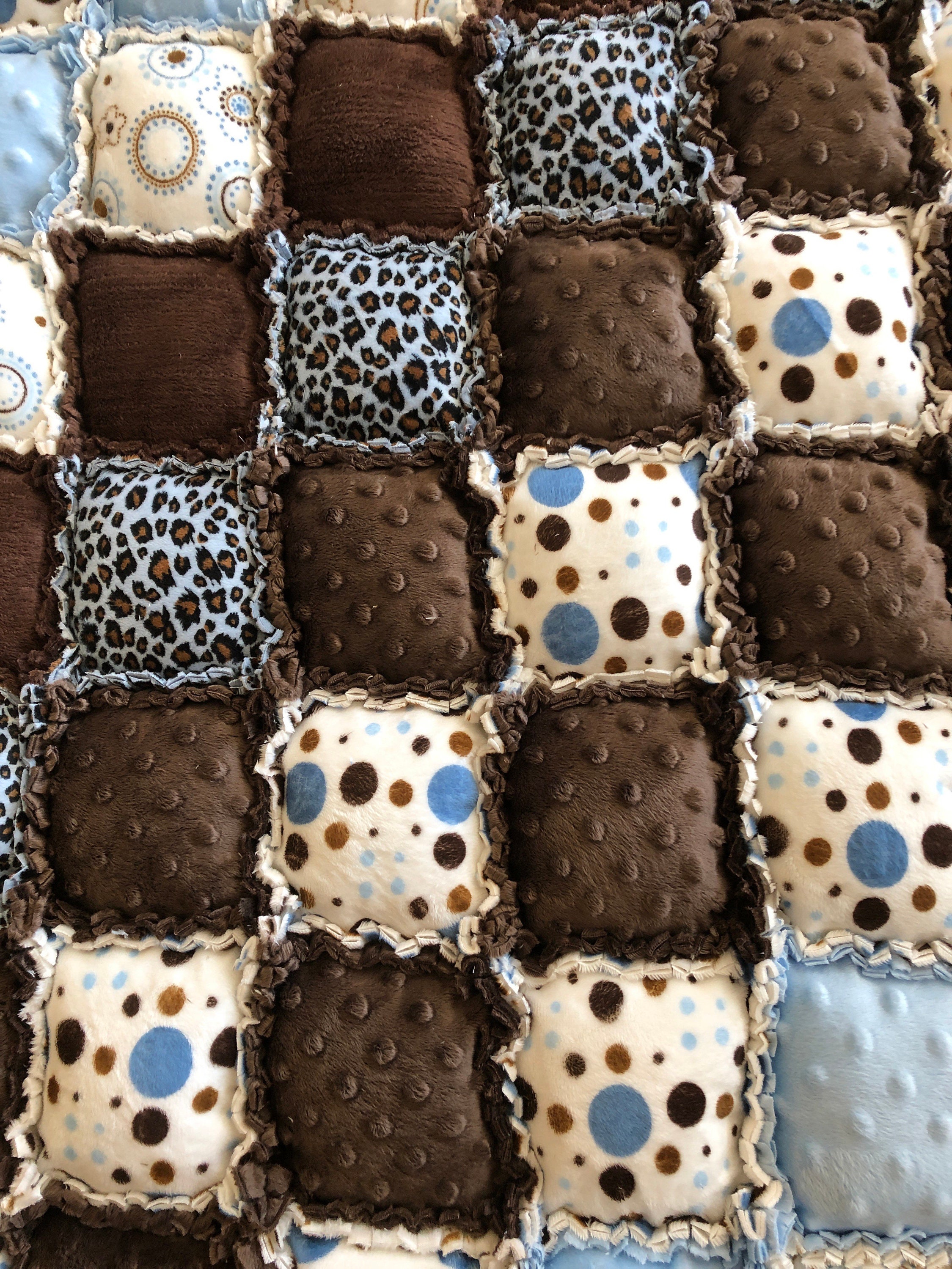 This Unique Puff Rag Quilt is Done in Super Minky Fabrics in | Etsy