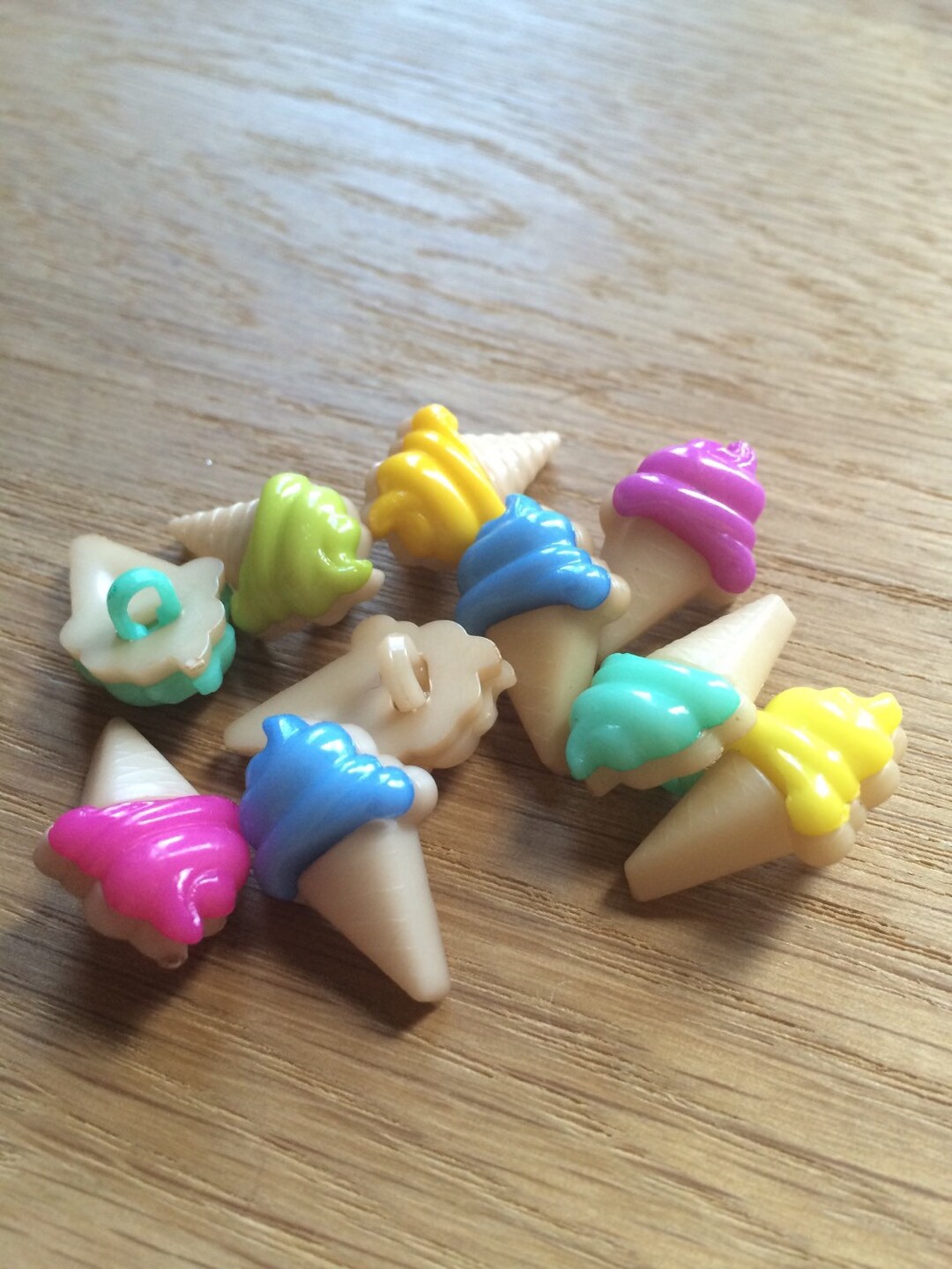 10 Ice Cream Novelty Shank Buttons for Sewing and Crafts Assorted ...