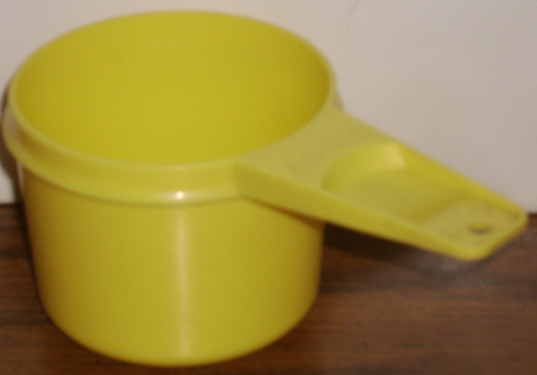 Tupperware Plastic Yellow Measuring Cup 2/3 Cup 1970s Vintage - Etsy