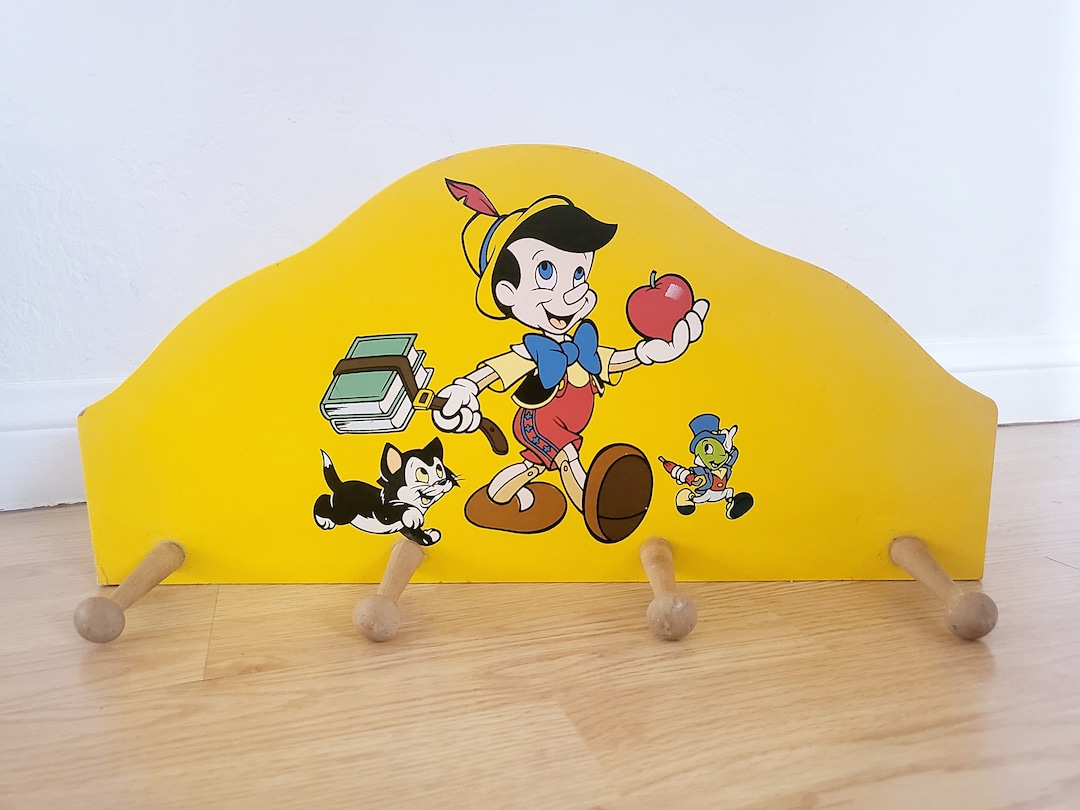 Disney's Pinocchio Vintage Wooden Childs Coat Rack Vintage Disney Room ...
