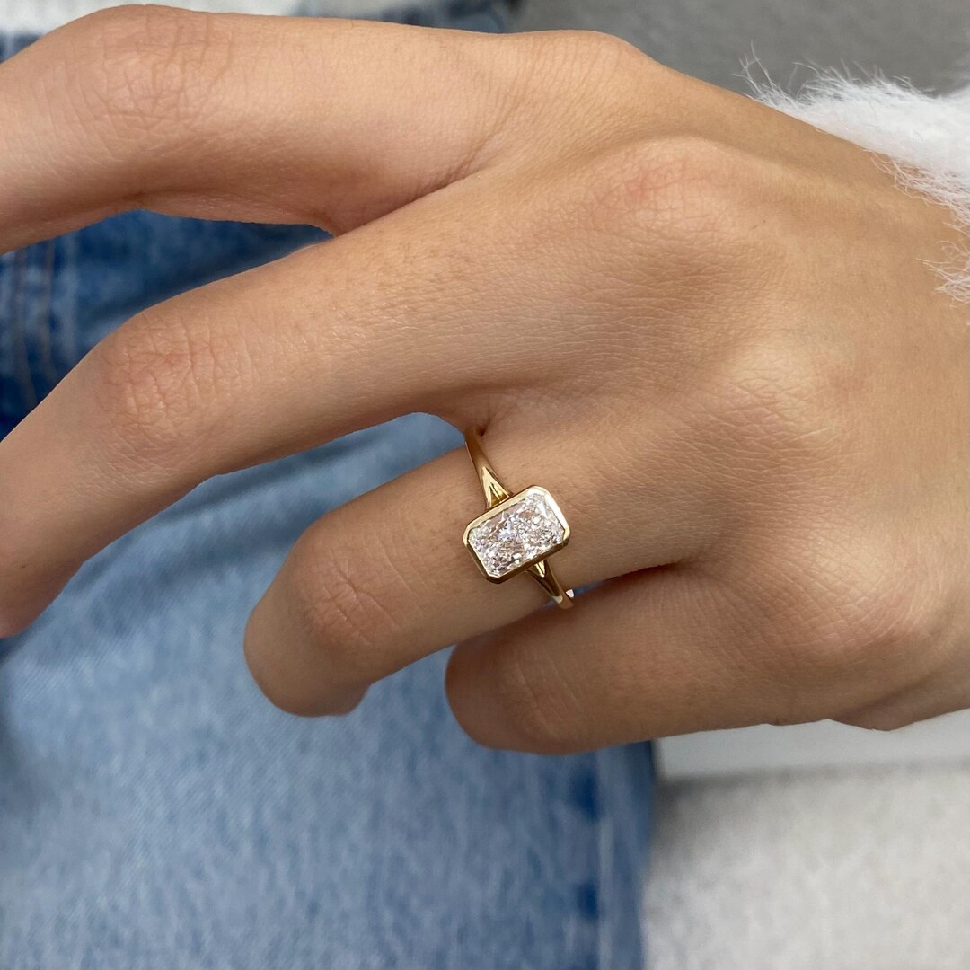 14k Yellow Gold Proposal Ring, 2 Carat IGI Certified E/VS1 Lab Grown ...