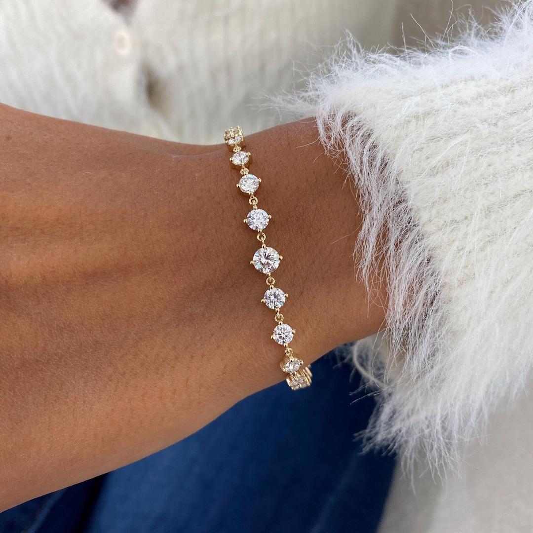 2.7ct TCW Diamond Tennis Bracelet - 14K Gold Diamond, Linked Stations ...