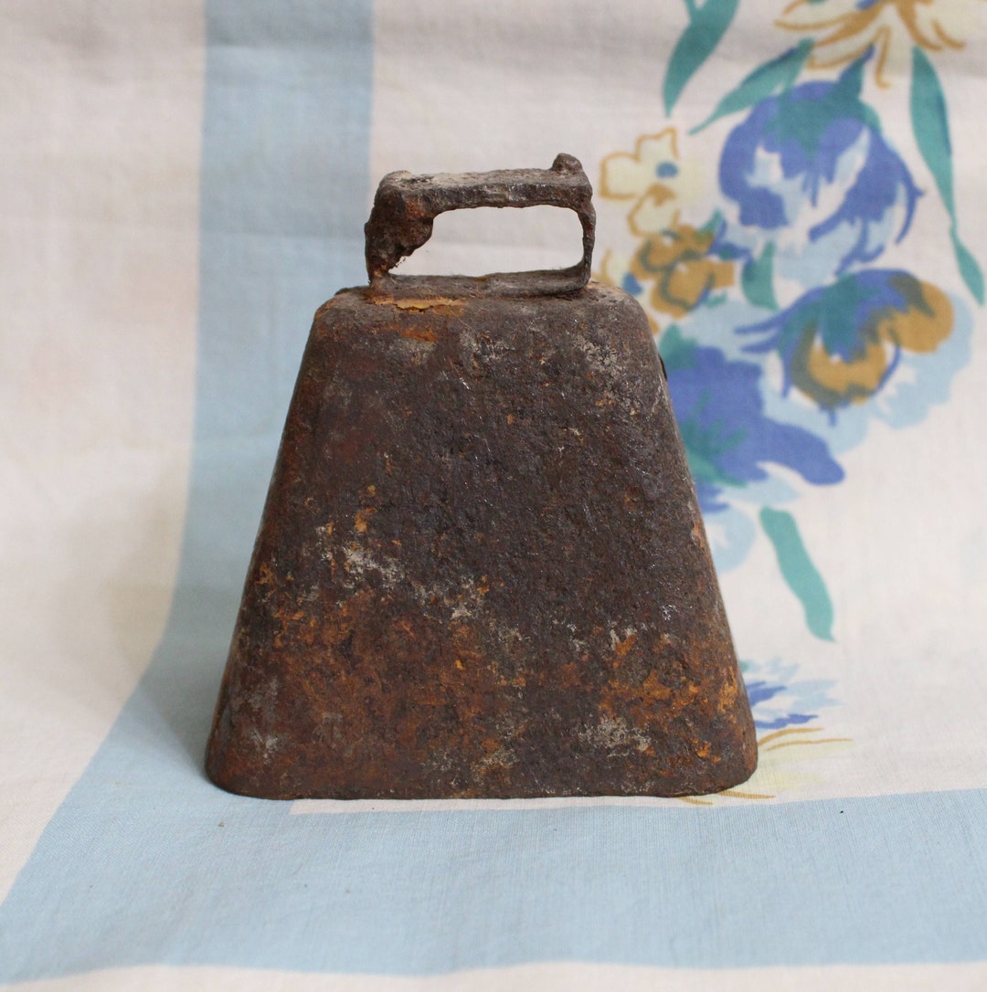 Rusty Bell, Cow Bell, Goat Bell, Vintage - Etsy