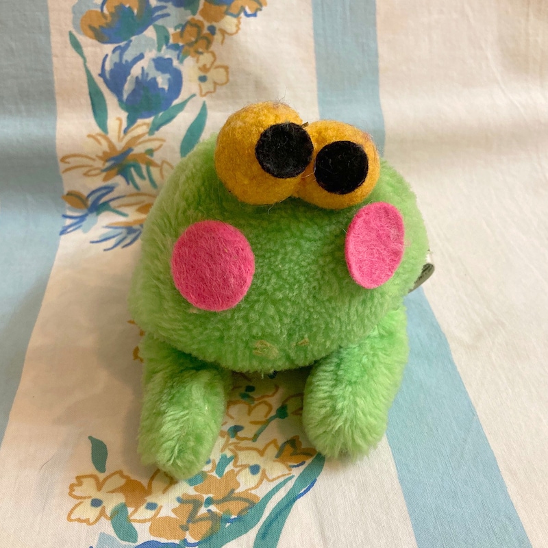 Freddie the Frog - Etsy