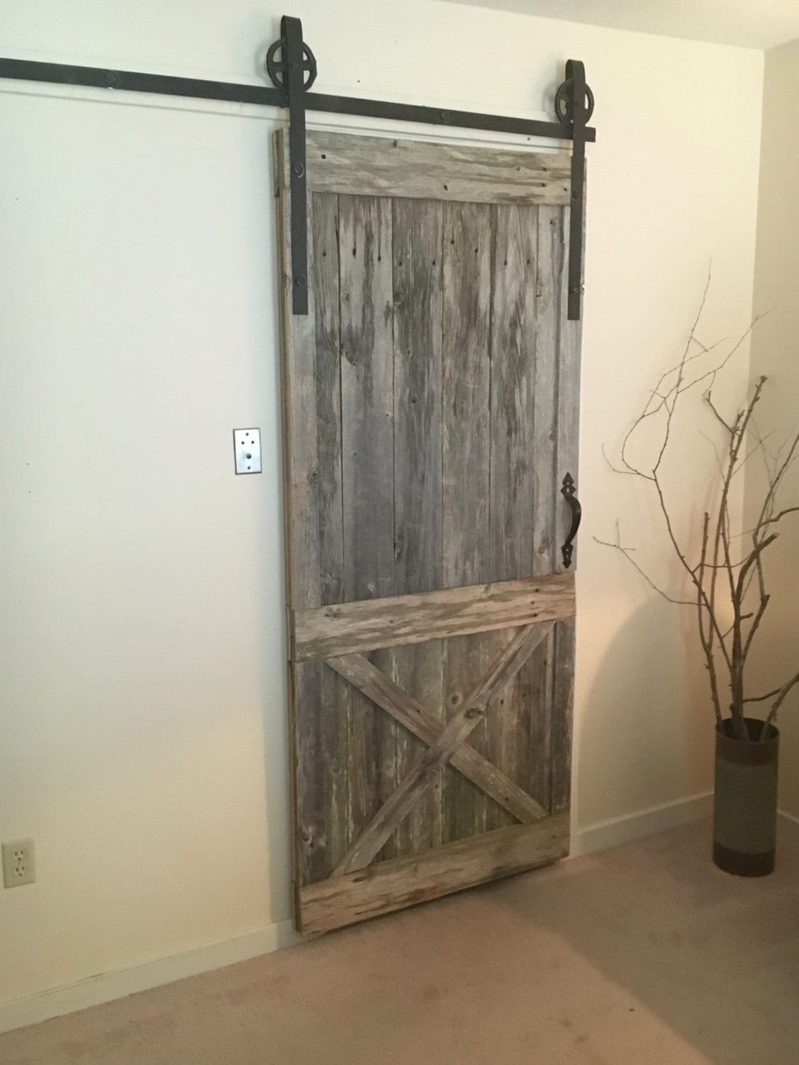 RUSTIC BARN DOOR - Etsy
