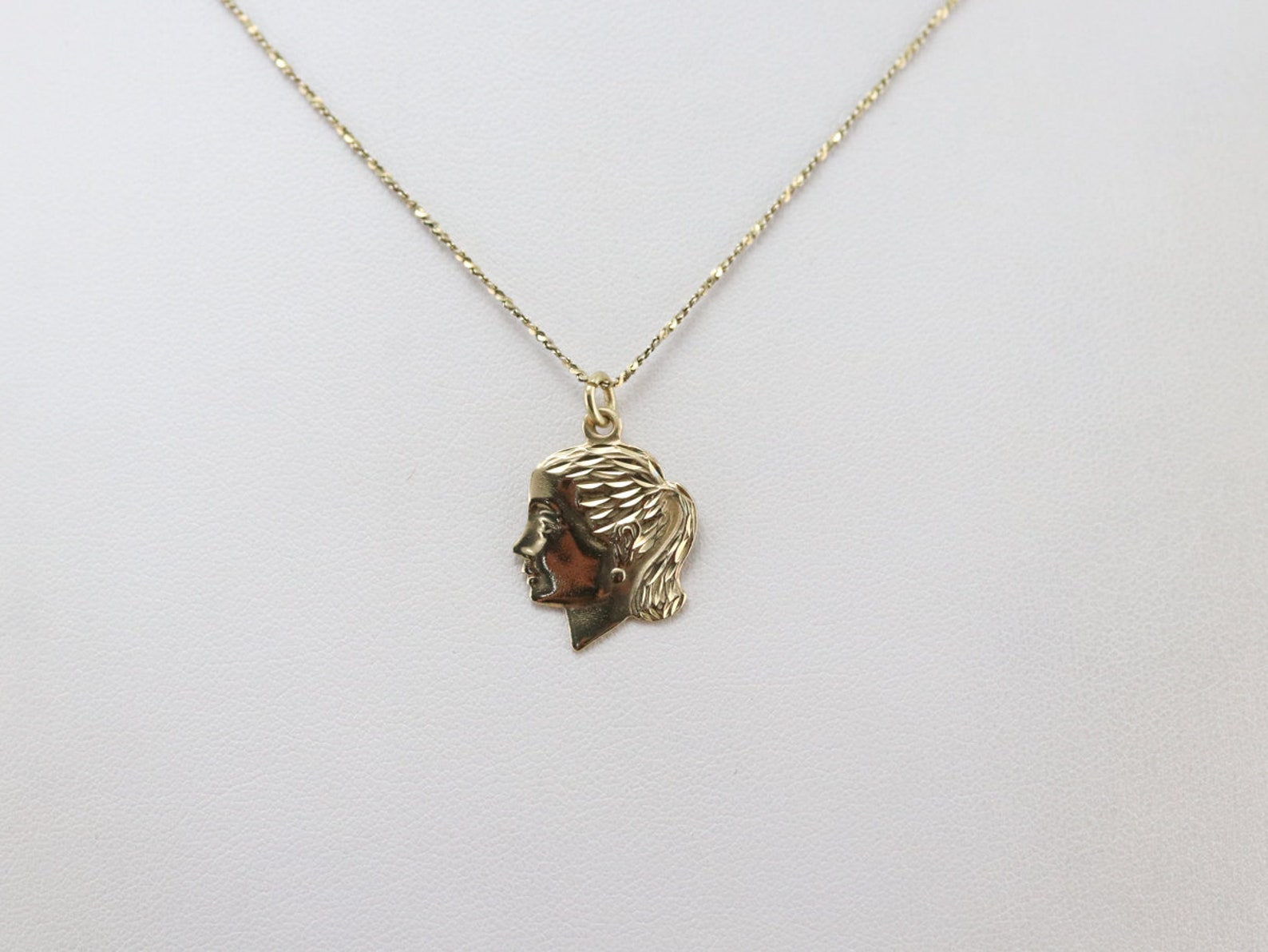 Retro 14K Yellow Gold Girl Profile Pendant, Vintage Layering Necklace ...