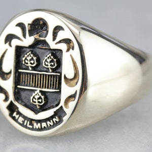 Vintage Coat of Arms Signet Ring, Yellow Gold Signet Ring, Family Crest ...
