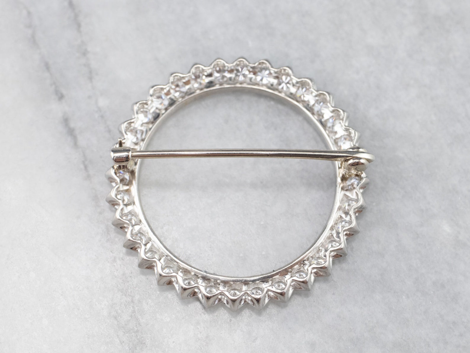 Vintage Diamond Circle Pin Diamond Brooch Diamond - Etsy