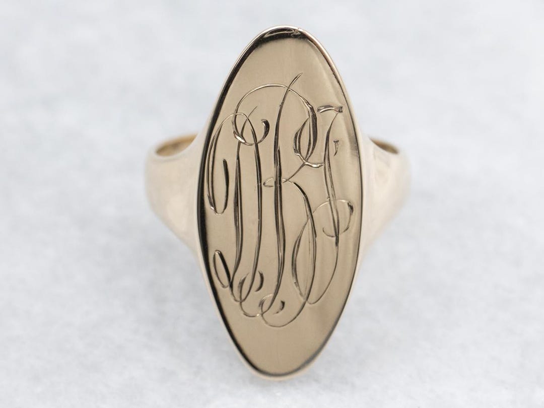 Elongated Oval Signet Ring With Perfect Polish in Gold, Yellow Gold ...
