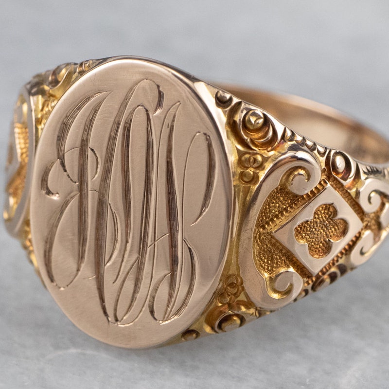 Antique Signet Ring - Etsy