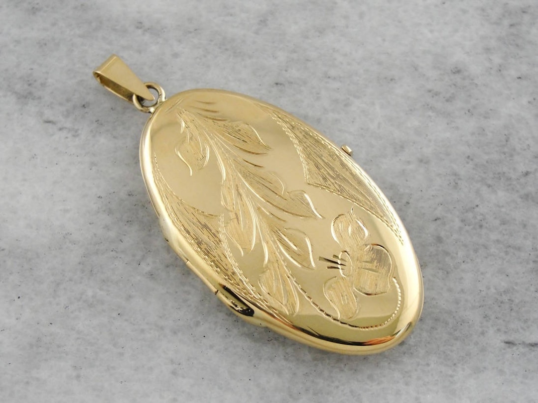 Vintage 18K Yellow Gold Floral Locket, 1950s Retro Oval - Etsy
