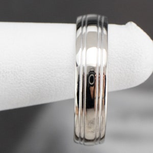 White Gold Lined Band, 14K White Gold, Unisex Wedding Band, Stacking ...